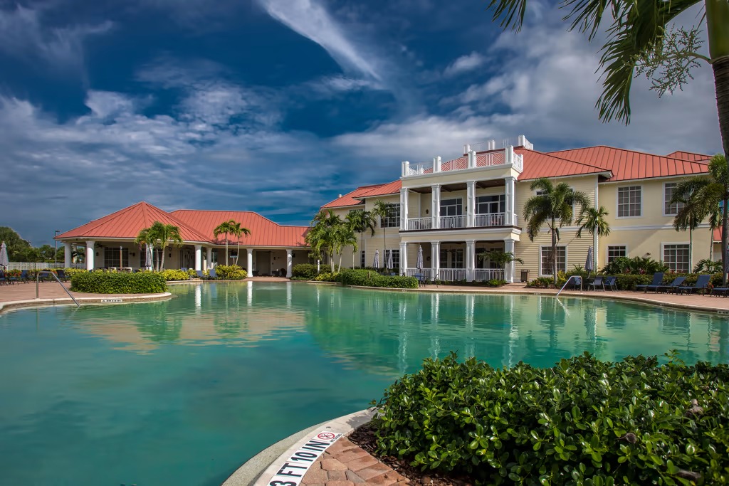 River Hall Country Club, Alva, Pulte Homes | Properties NEO