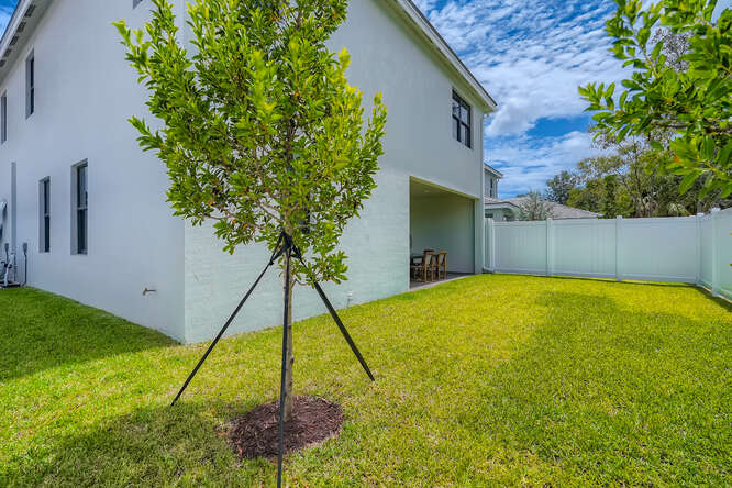 DR Horton, Jupiter, Florida | Properties NEO
