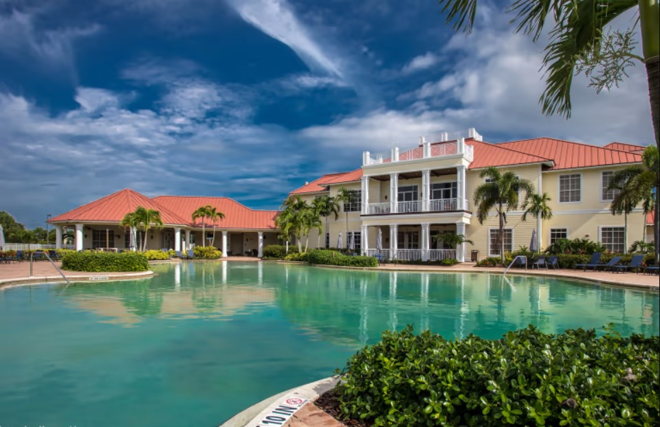 Hampton Lakes at River Hall, Alva, Pulte Homes | Properties NEO