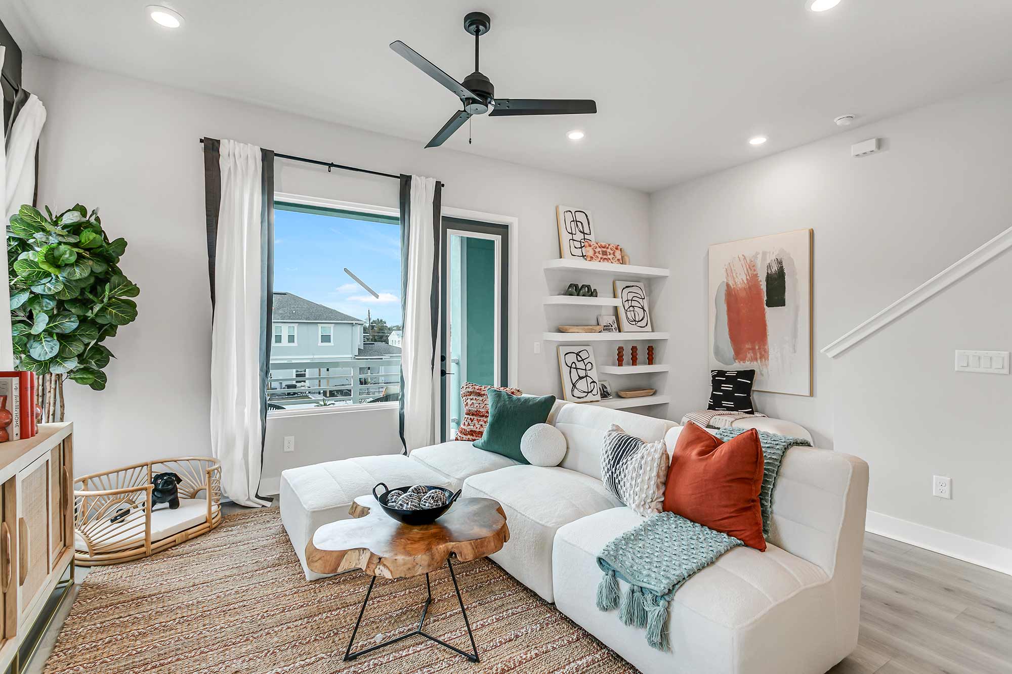 Grand Central Townhomes, St. Petersburg, David Weekley Homes | NEO