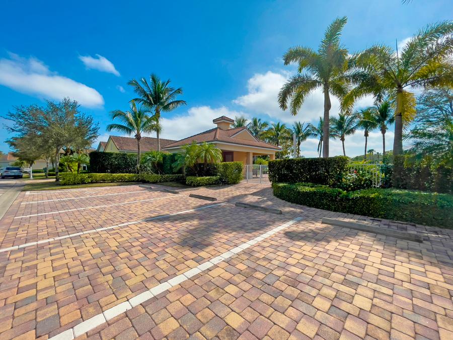 The Falls at Grand Harbor, Vero Beach, GHO Homes | Properties NEO