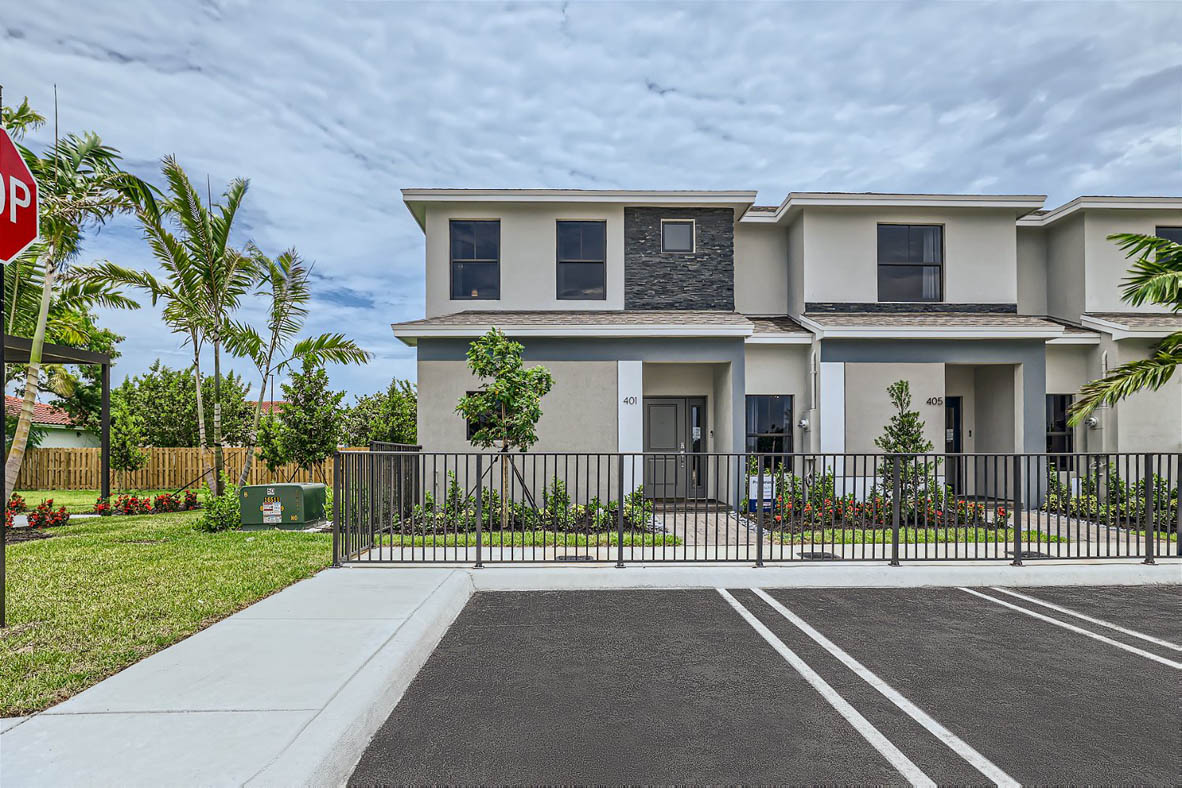 Sebastian Isles, Florida City, DR Horton | Properties NEO