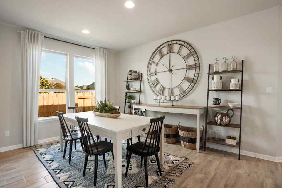 The Overlook at Trinity Ranch, Elgin, Century Communities | NEO