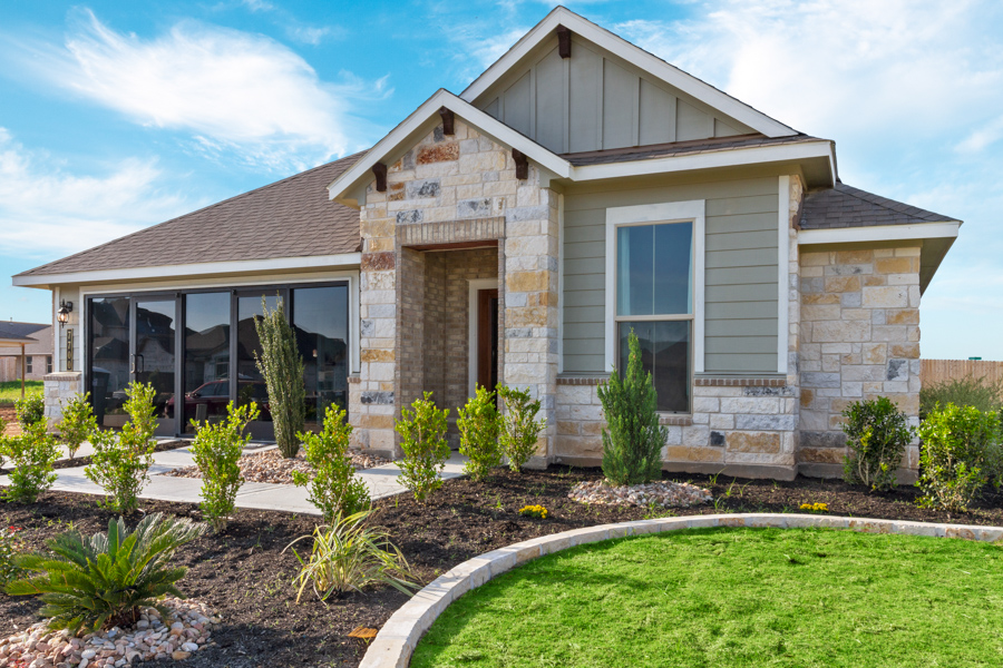 Pecan Lakes, Navasota, DR Horton | Properties NEO