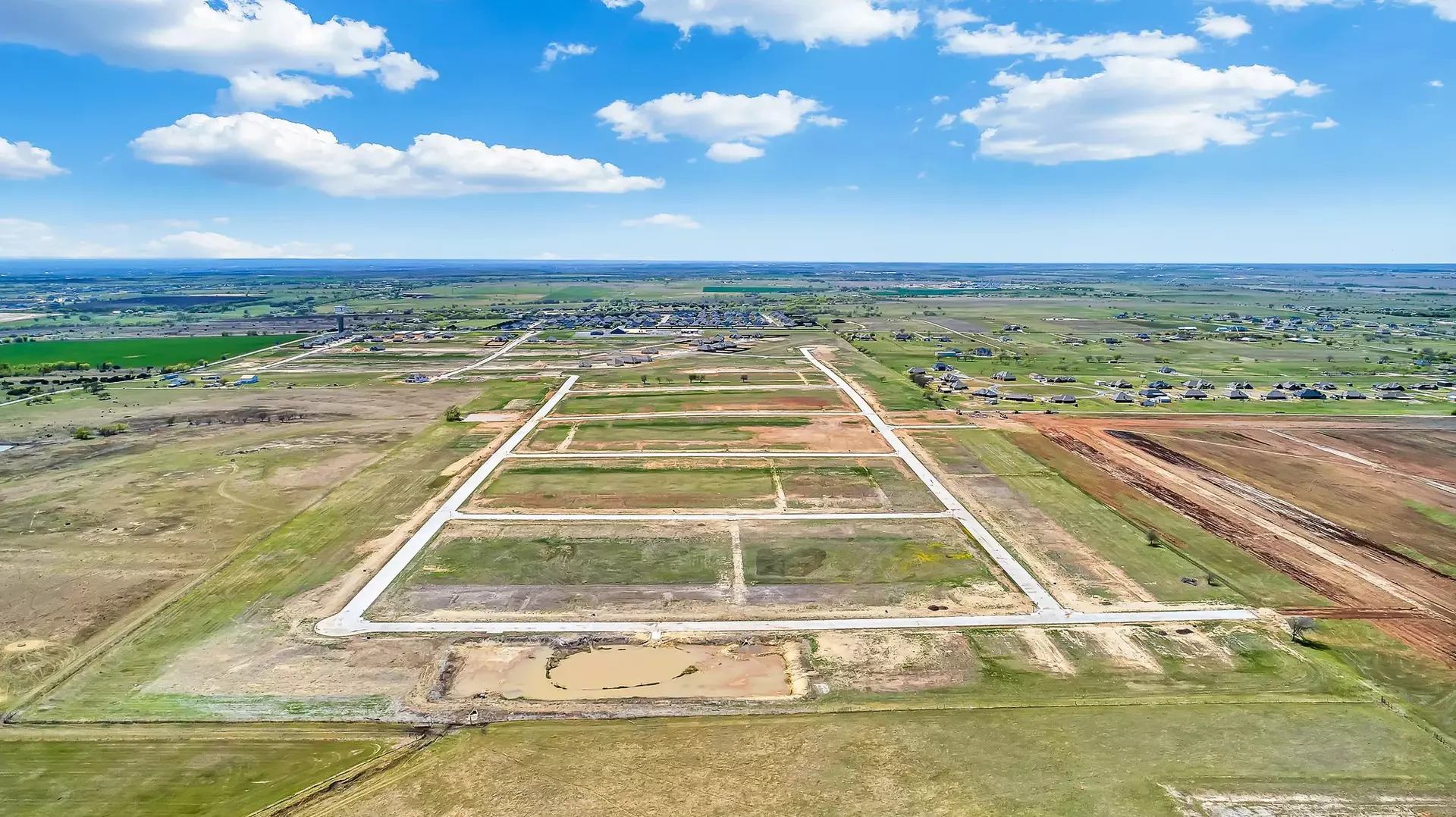 NEO | Coyote Crossing