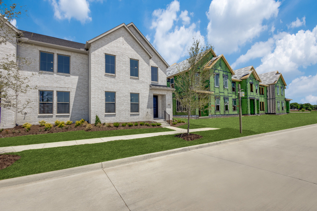 Painted Tree, McKinney, CB Jeni | Properties NEO