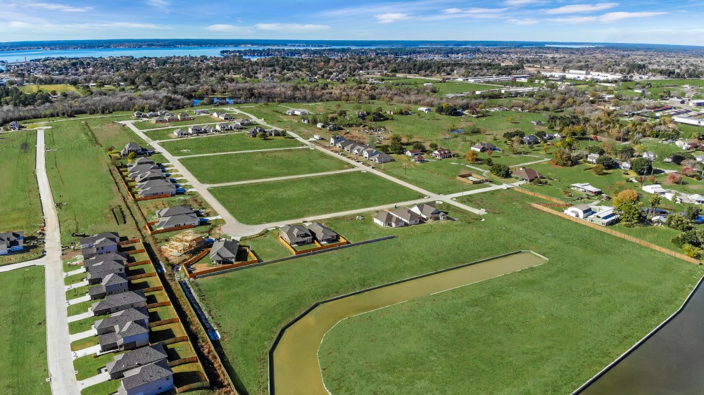 Clear View Estates, Willis, DH Homes | Properties NEO