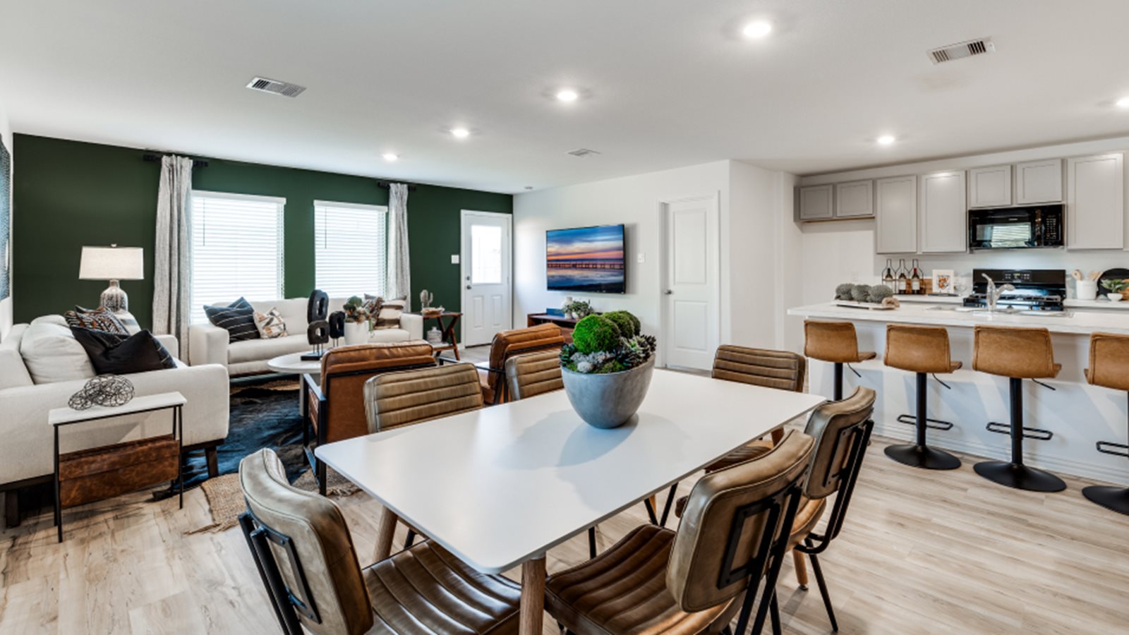 NEO | Emberly - Agora IV | Lennar