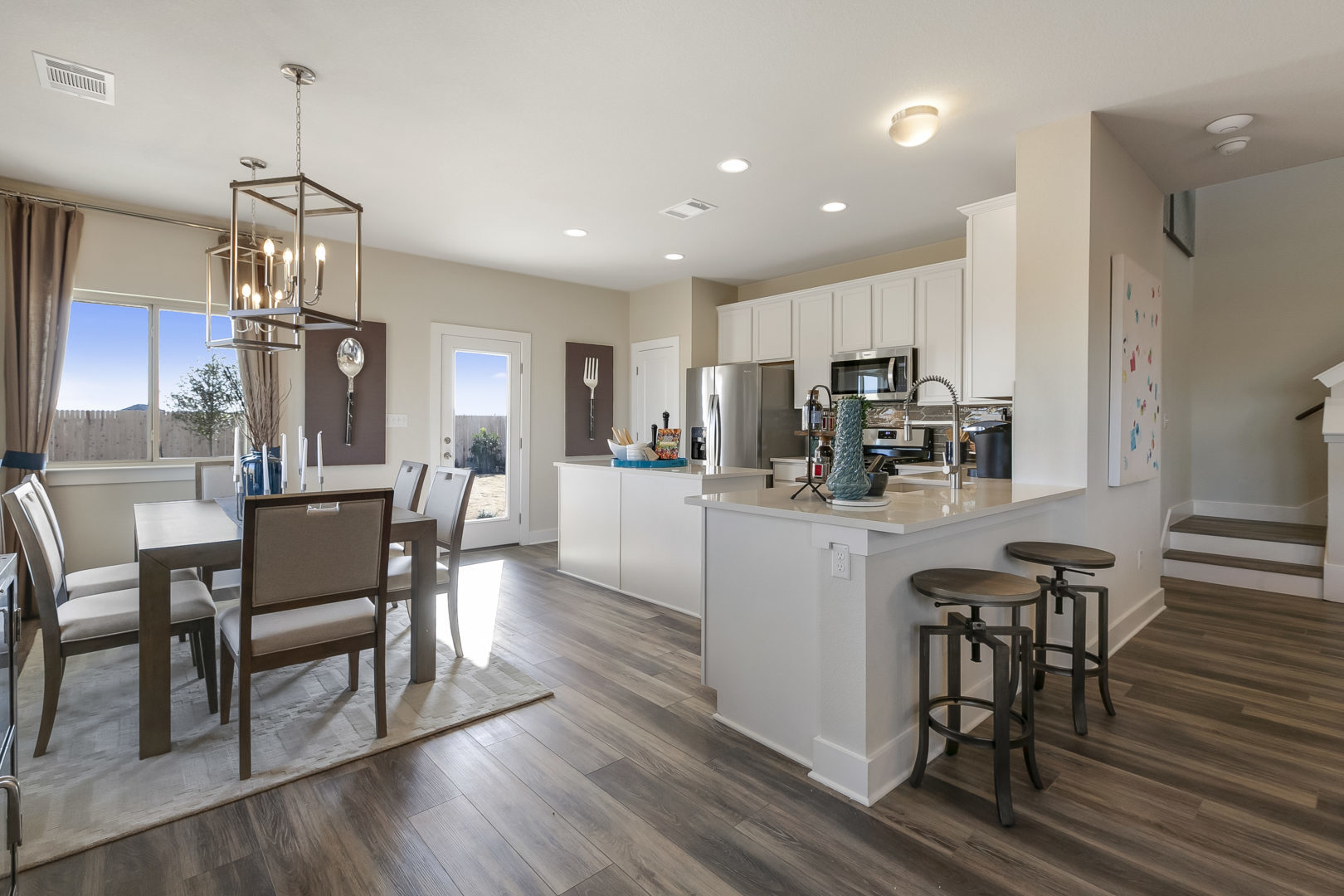 VILLAGE AT MANOR COMMONS, Manor, Pacesetter Homes | Properties NEO
