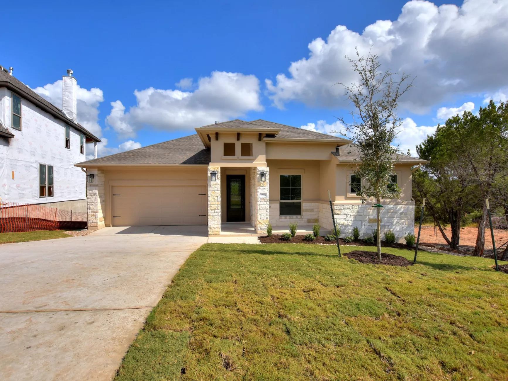 Giddens Homes, Jonestown, Texas | Properties NEO
