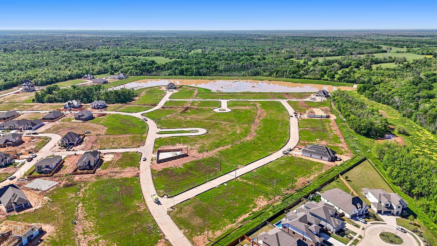 Fulbrook on Fulshear Creek, Fulshear, Highland Homes | Properties NEO