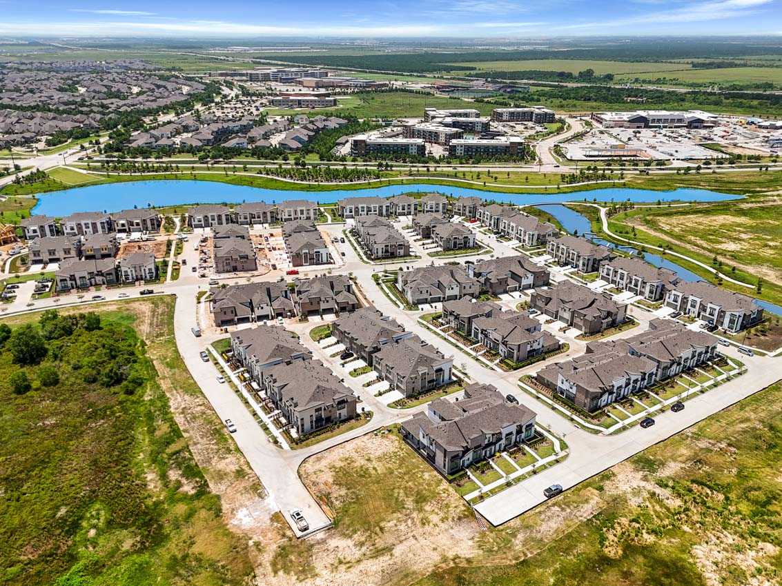 Bridgeland Central, Cypress, Highland Homes | Properties NEO