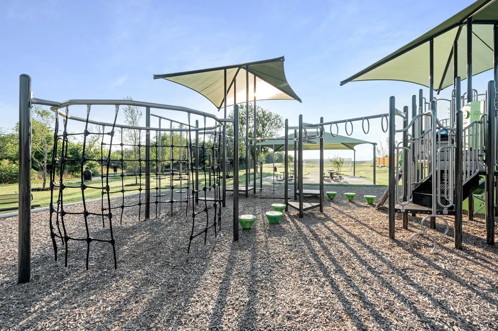 Hulen Trails, Crowley, Coventry Homes | Properties NEO