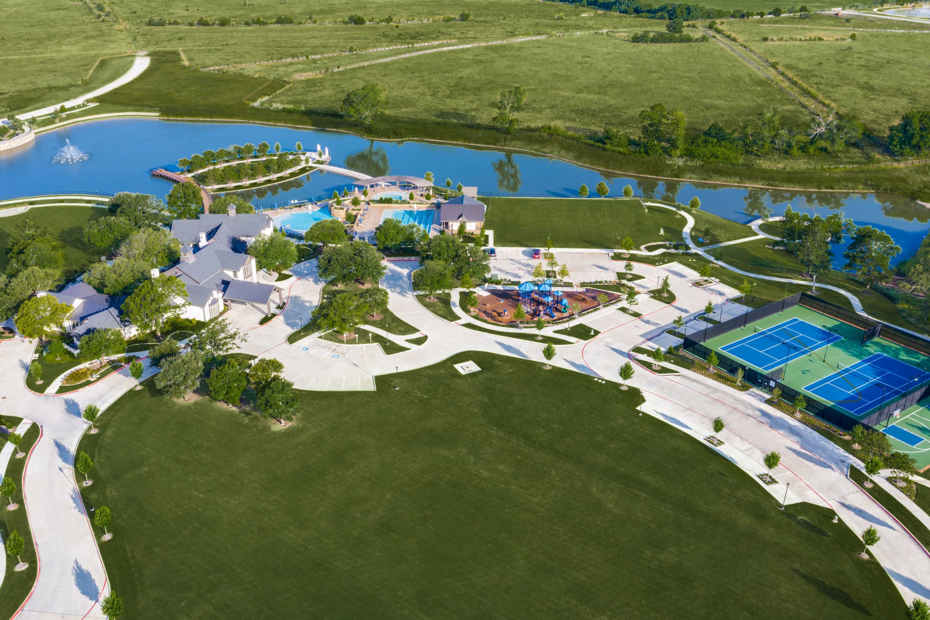 Mustang Lakes, McKinney, Highland Homes | Properties NEO