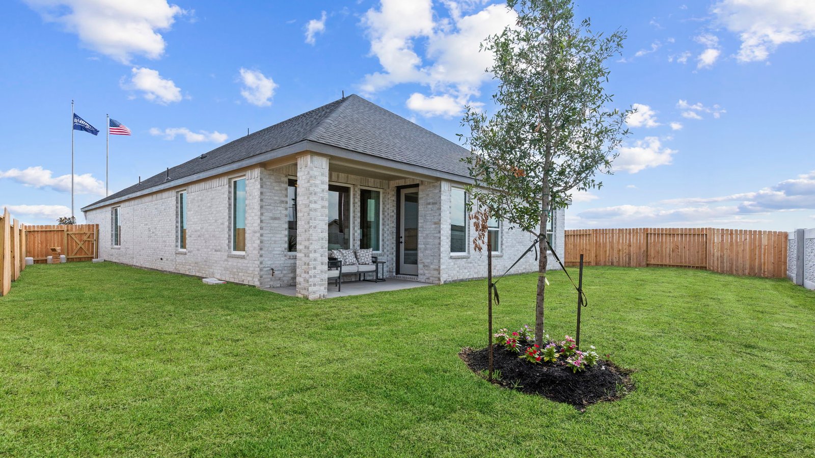 Alexander, Pearland, DR Horton | Properties NEO
